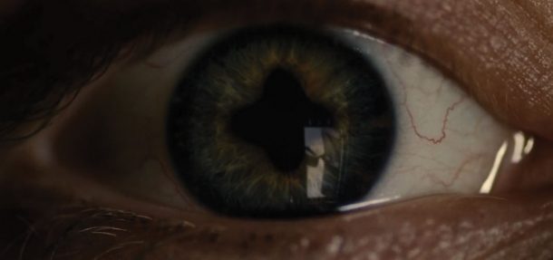 Extreme Close-Up - The Art of Eyes in Film - Horror Land - The Horror ...