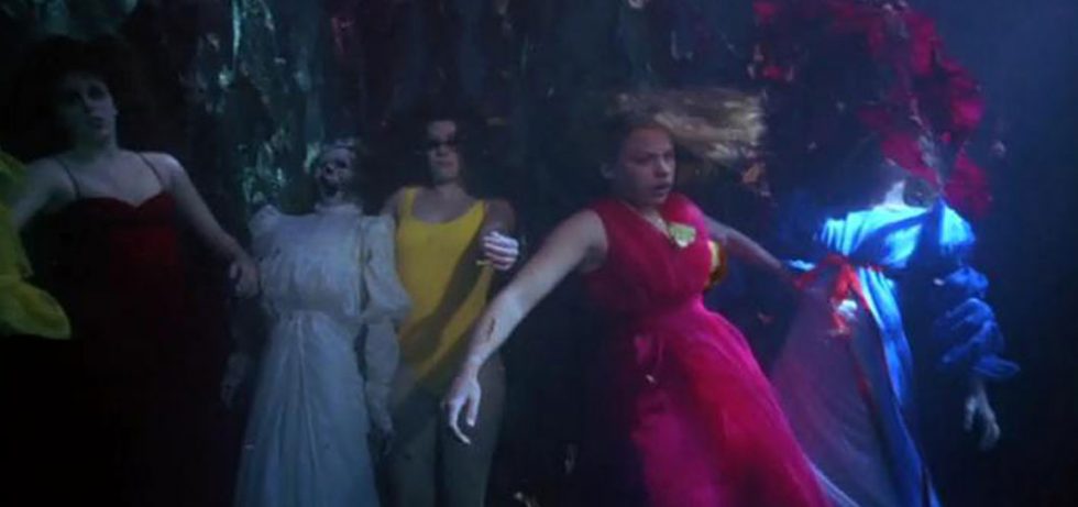 10 Horrific Drownings In Horror Films - Horror Land - The Horror ...